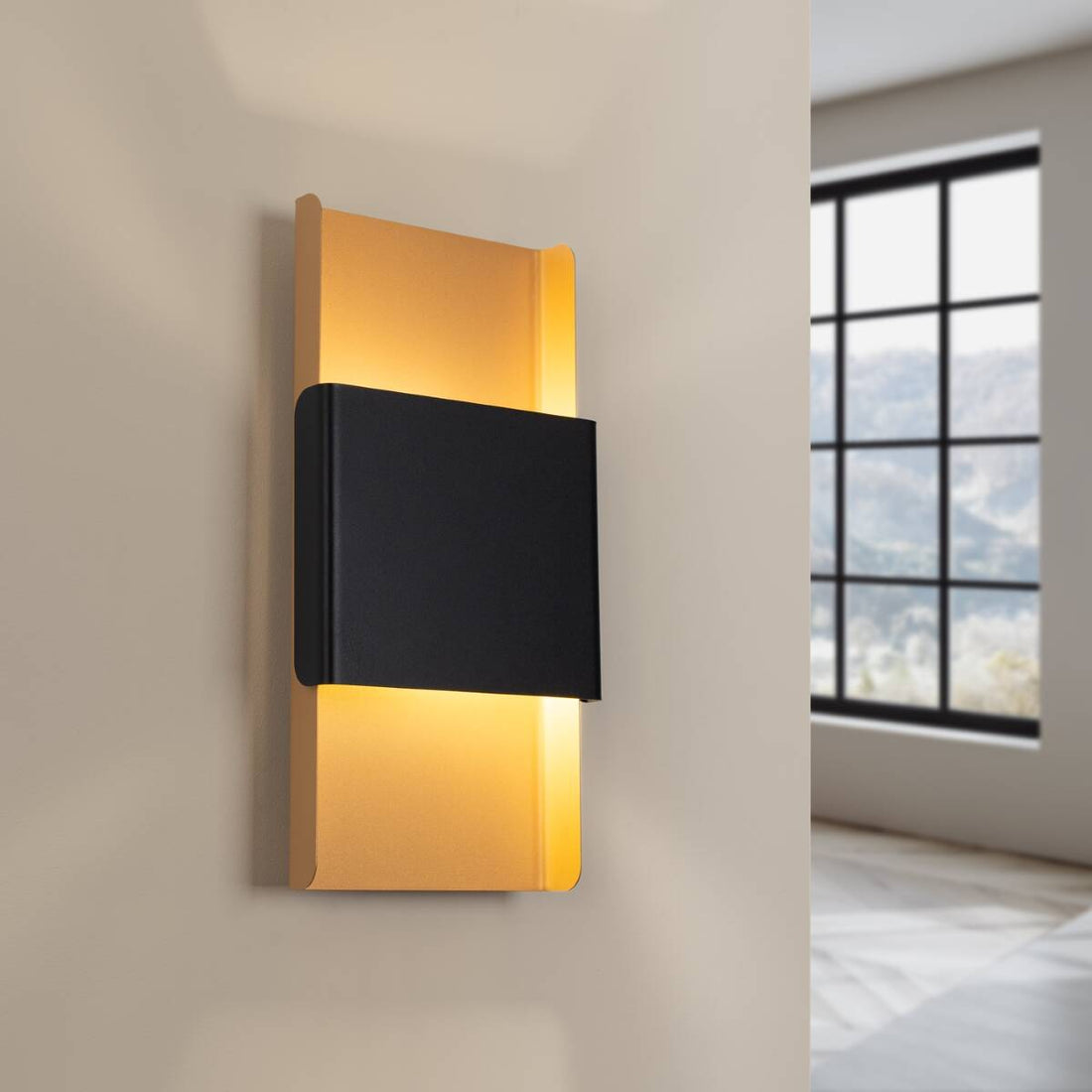Minal Wall Light